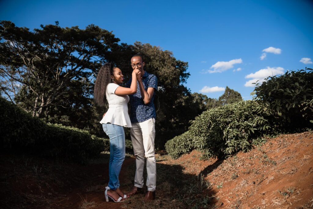 Kenyan wedding Photographer-Kiss The Bride photography